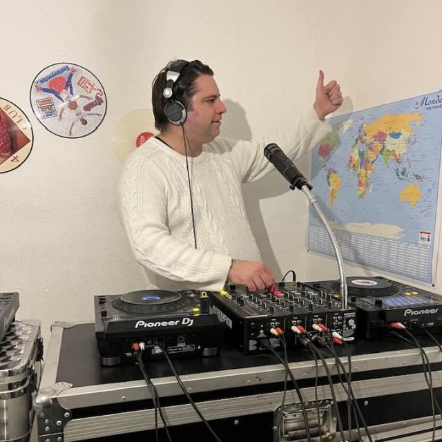 LE FB LIVE DE DJ CRAZY PHIL DE CETTE NOUVELLE ANNEE 2024 EN PODCAST MP3 ...
